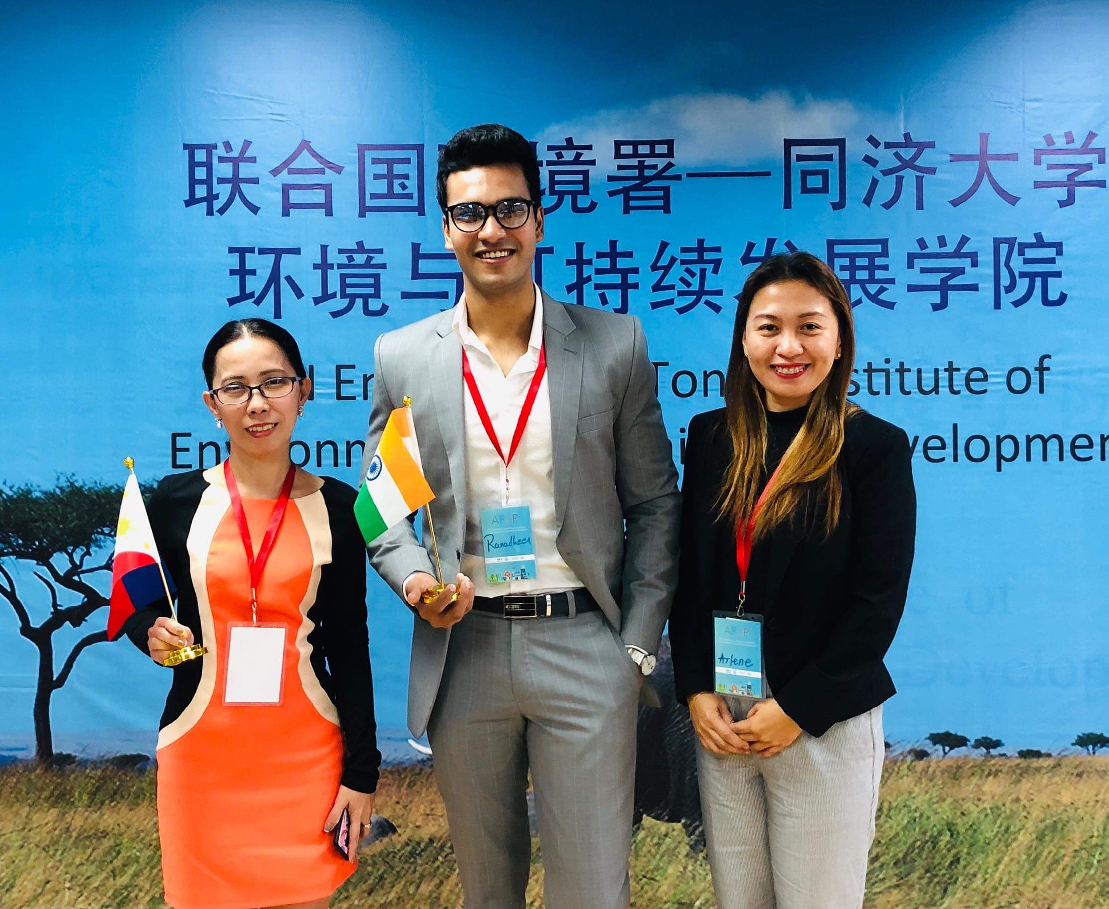 Students participation in Asia-Pacific Leadership Program on ...